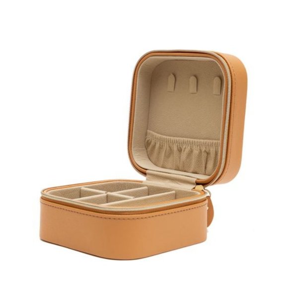 Samara | Bags | Samara The Jewelry Box Travel Case Vegan Leather Camel ...